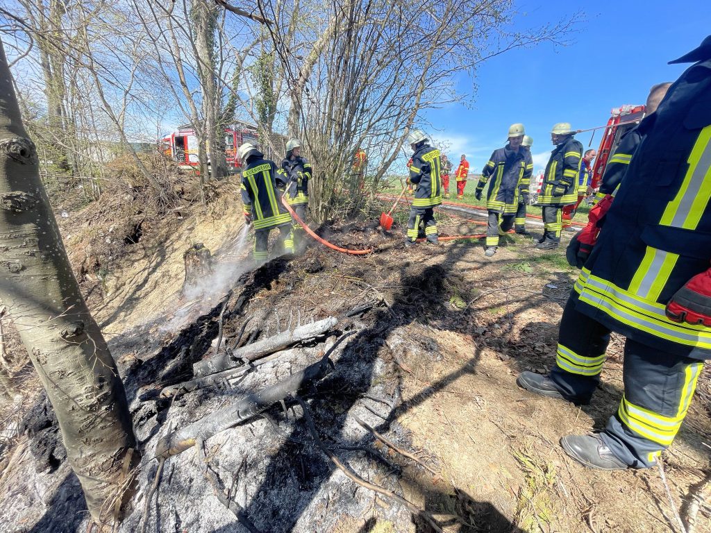 Nr.67 - BA2-Flächenbrand am Waldrand - Freiwillige Feuerwehr ...